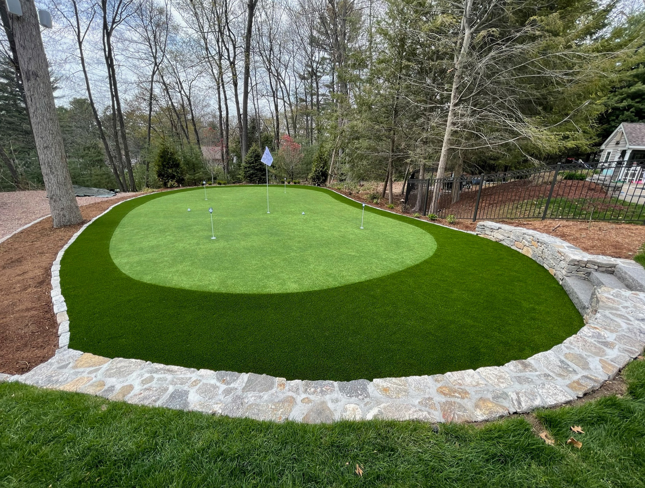 Long-lasting, expert synthetic turf solutions - Performance Turf ...